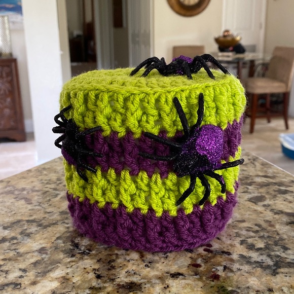 Hand Crafted | Storage & Organization | Hand Crafted Halloween Spider ...